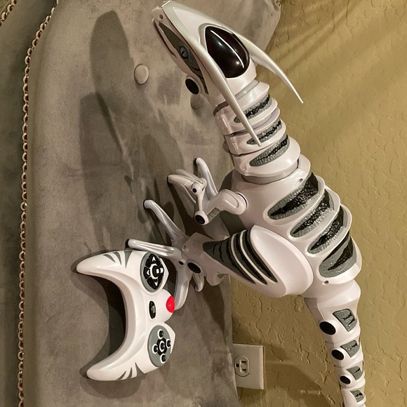 wowwee robots | Toys | Brand New Roboraptor Wowwee Robots Macys | Poshmark